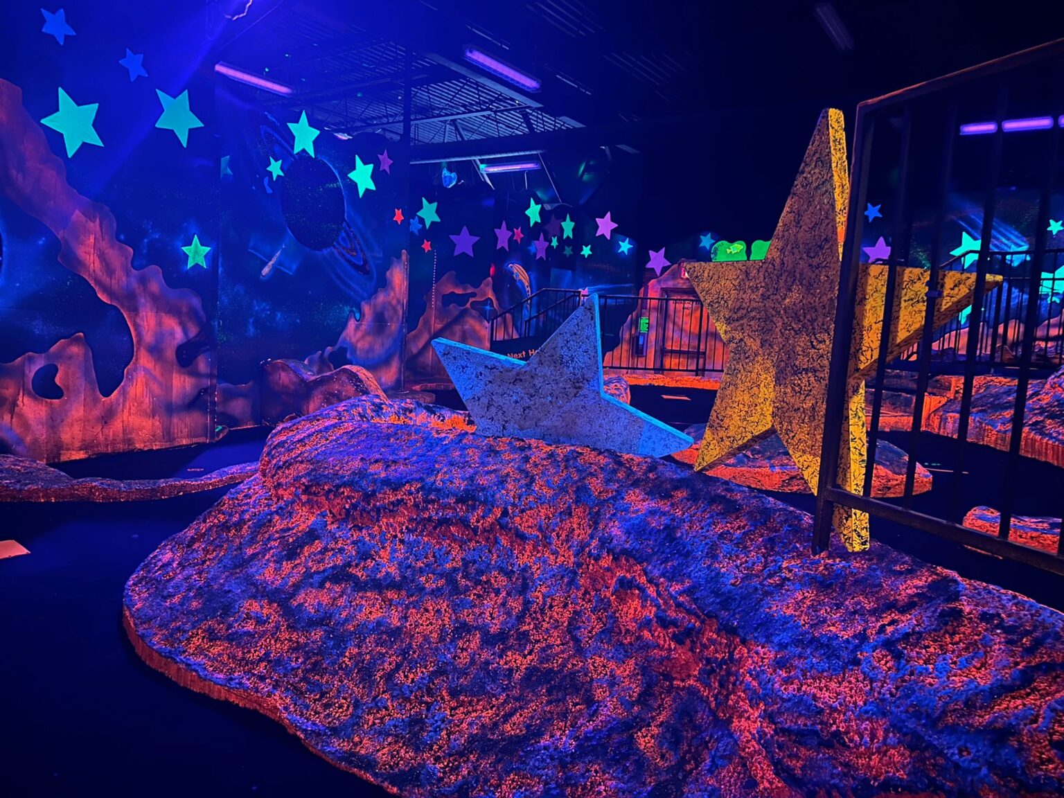 Glow In The Dark Mini Golf